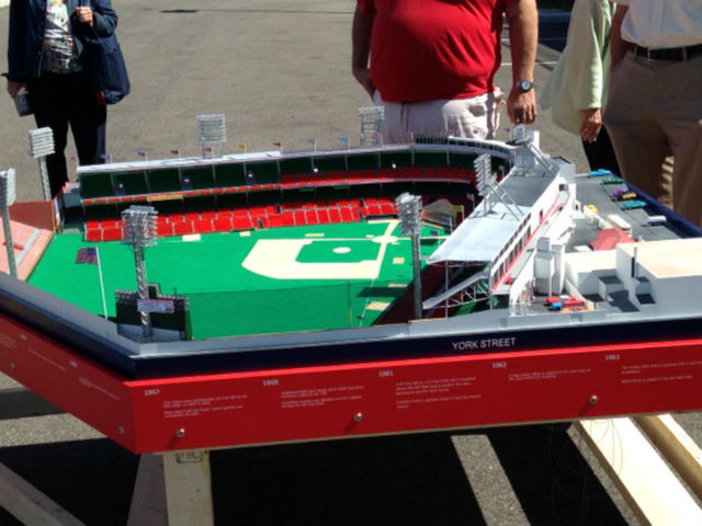 Crosley Field memorial site dedication evokes pleasant memories of ...