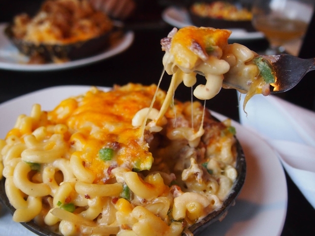 4EG opens new macaroni and cheese bar with Keystone's mac and cheese as ...