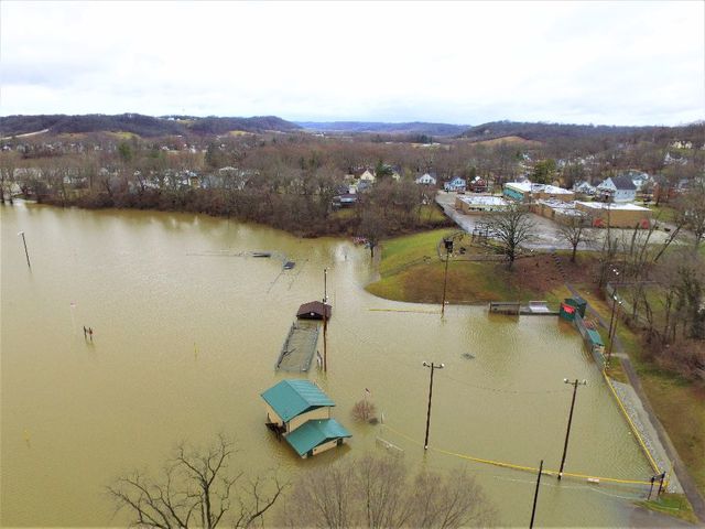 Rising floodwaters across the Tri-State - Gallery