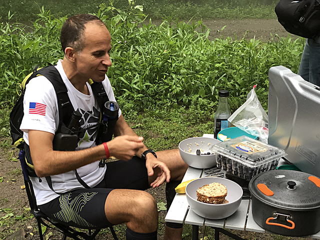 Cincinnati ultrarunner Harvey Lewis finishes Appalachian Trail in less ...