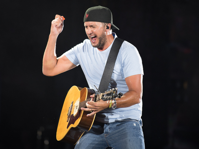 PHOTOS: Luke Bryan at Great American Ball Park - WCPO Cincinnati, OH